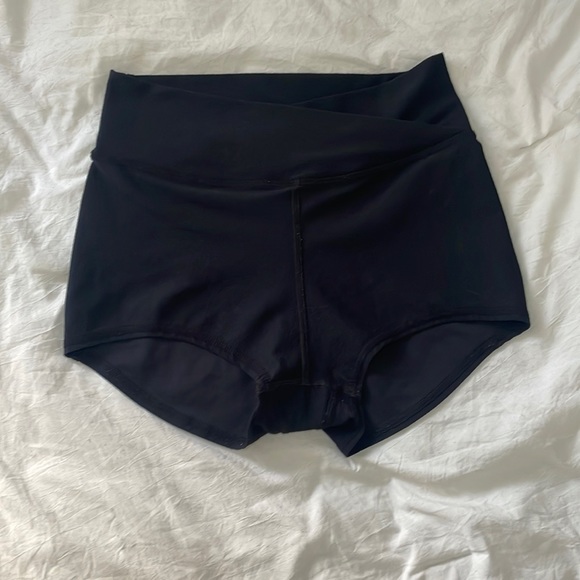 5 dancwear | Shorts | Black 5 Dancewear Criss Cross Shorts | Poshmark